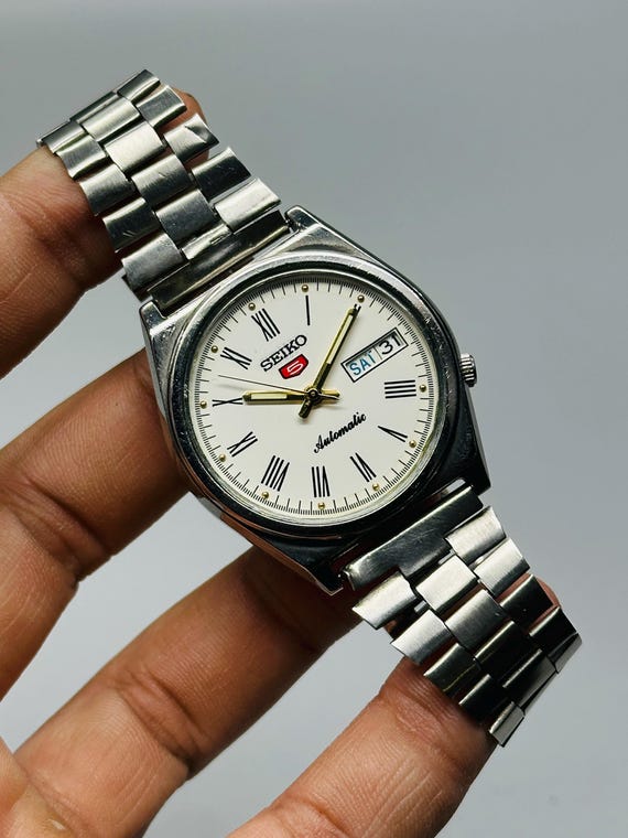 Vintage Seiko 5 Automatic Watch: Silver Case, Roman D… - Gem