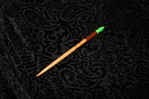 Wand / Hickory Red Oak Green Resin | Etsy