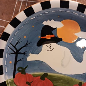 Ceramic Decorative Flying Ghost Halloween Plate - Etsy