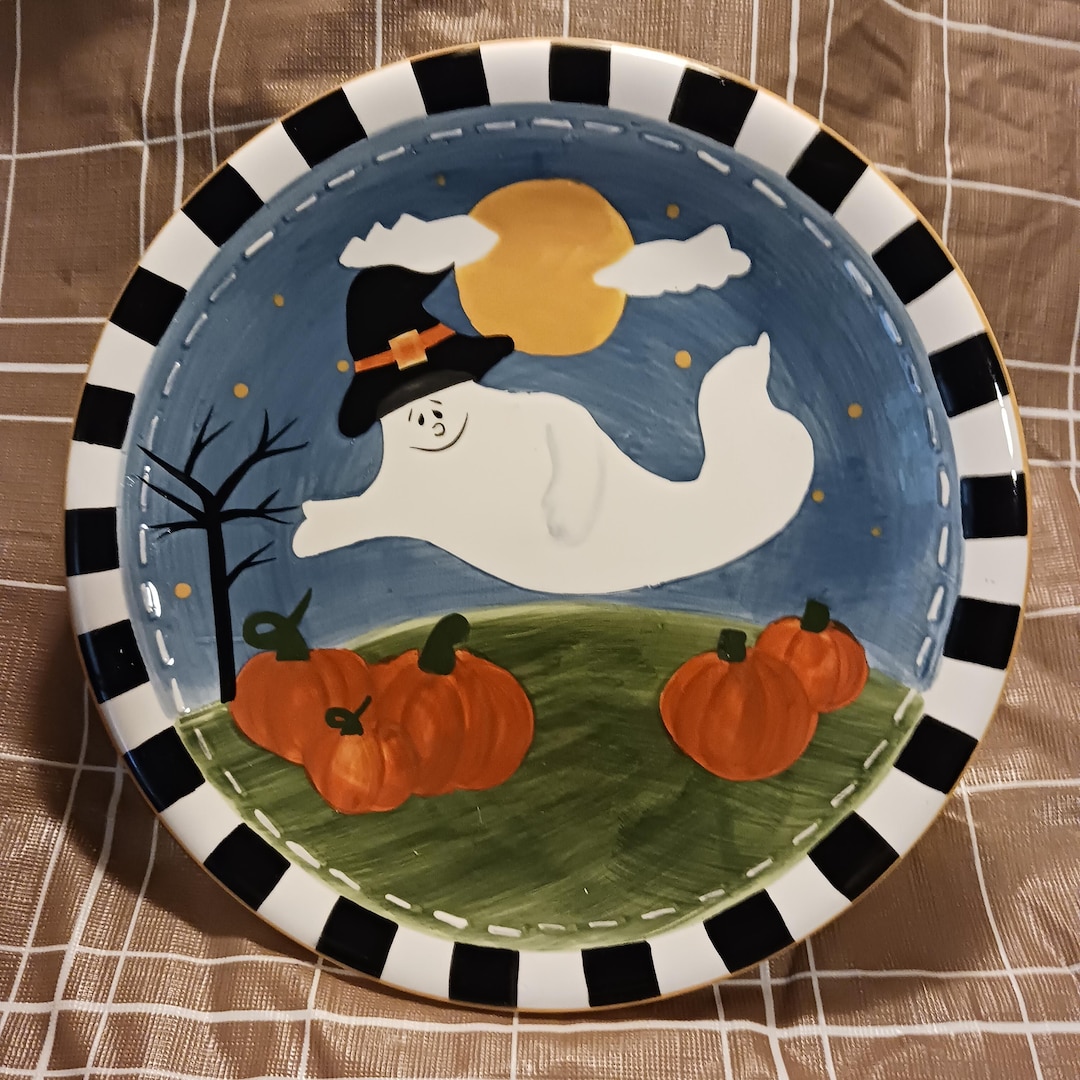 Ceramic Decorative Flying Ghost Halloween Plate - Etsy