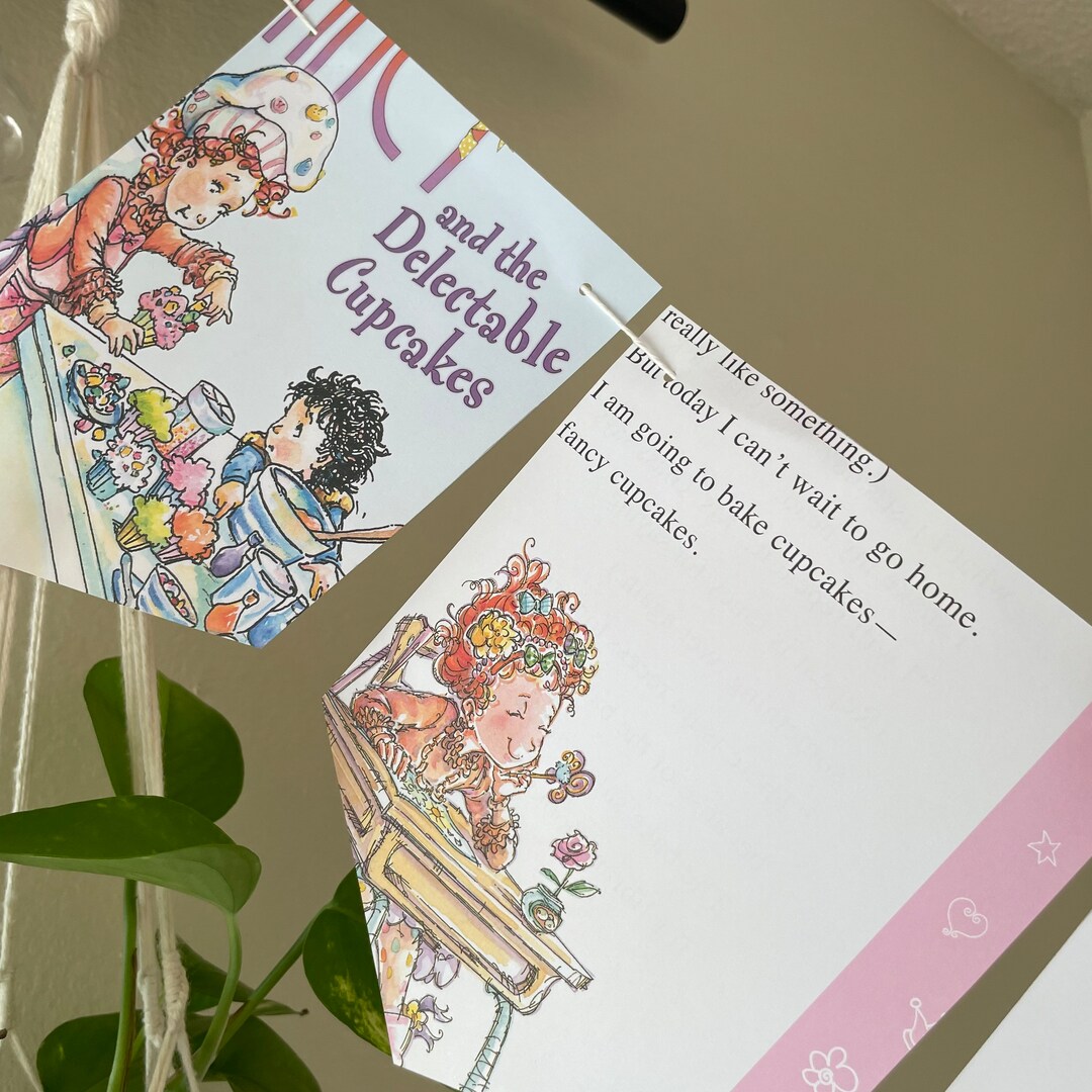 Fancy Nancy and the Delectable Cupcakes Book Paper Bunting / Nancy ...