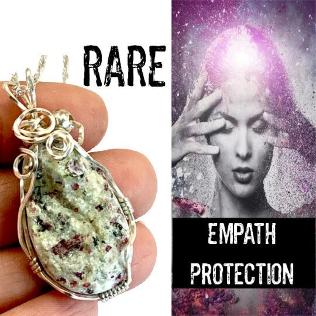 Crystals, Jewelry Kakortokite Crystal Necklace. VERY RARE. Empath ...