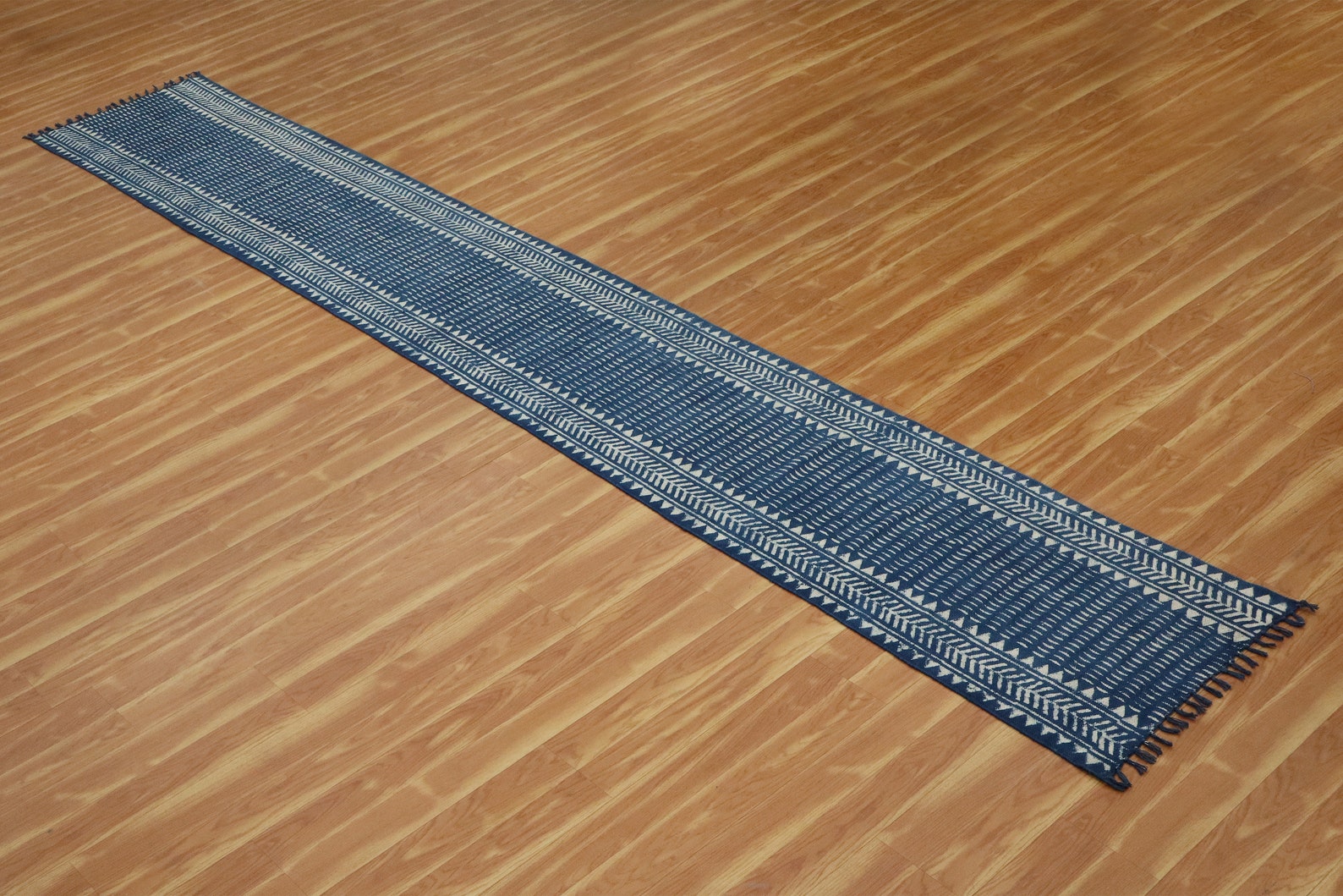 Custom Cotton Runner Rug: Indigo Blue Dabu Print, Hand Blocked - Etsy
