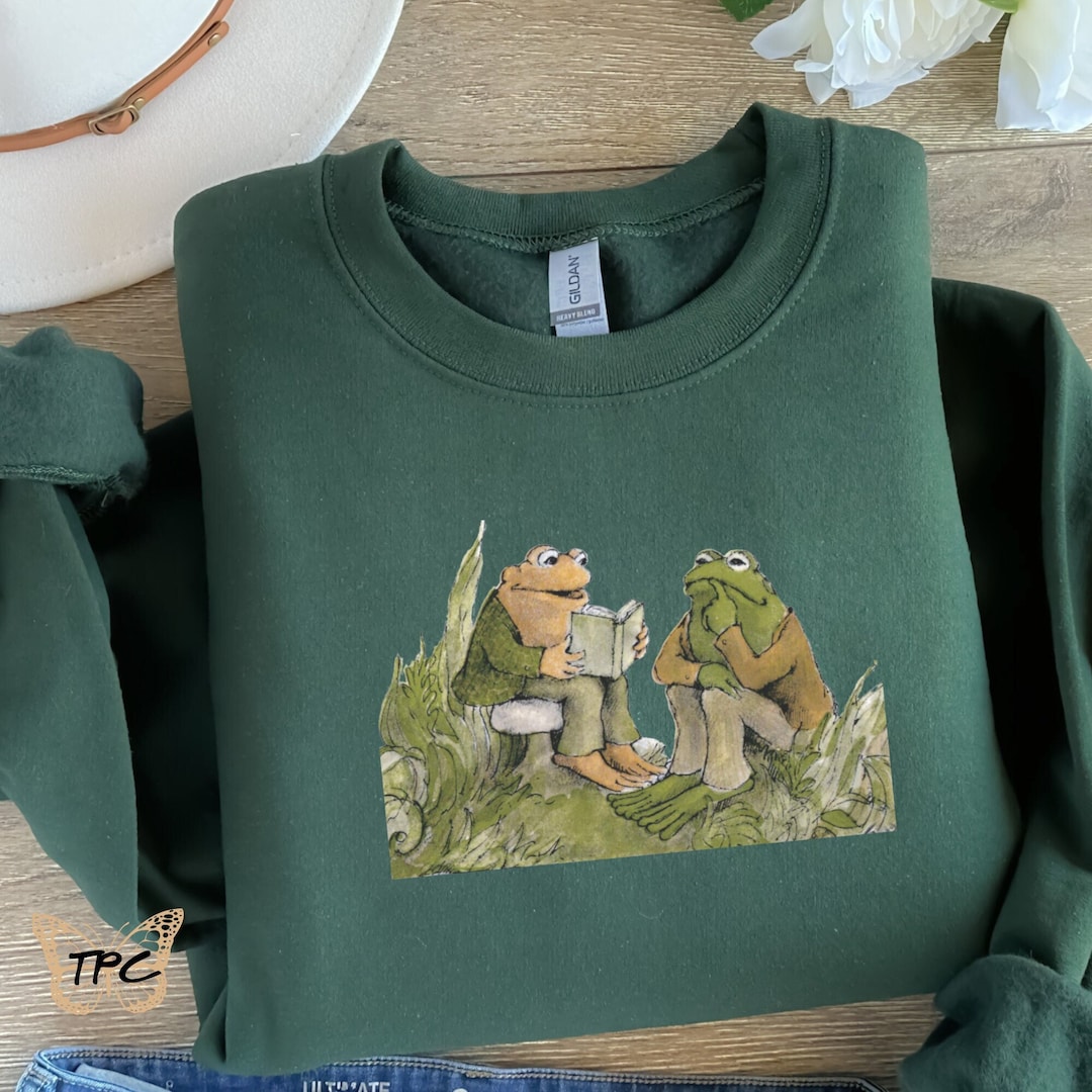 Frog and Toad Lovers Frog and Toad Sweatshirt Classic Book Sweat Shirt ...