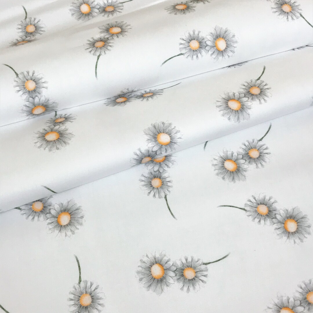 DIGITAL PRINT Camomile Flower on White 100% Cotton Fabric Sold per Half ...