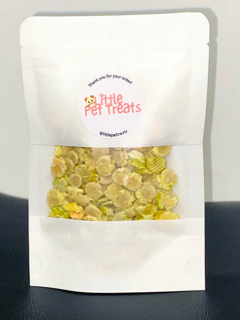 Pea Flakes for All Small Animals Rabbits Guinea Pigs - Etsy Ireland