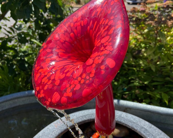 Outdoor Water Fountain Spitter Glass Yard Art Glass Flower - Etsy