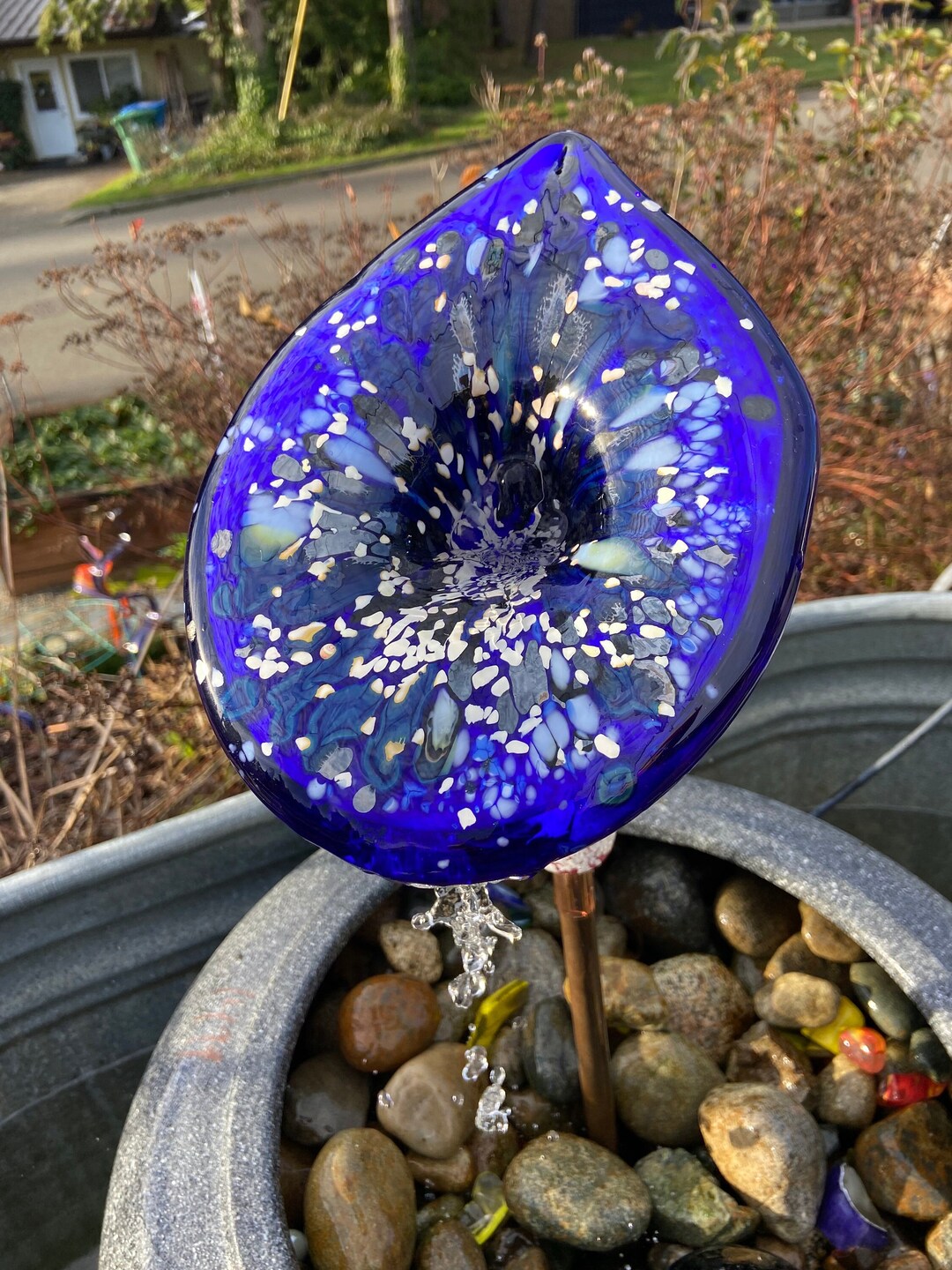 Outdoor Fountain Glass Garden Art Glass Flower Water Spitter - Etsy