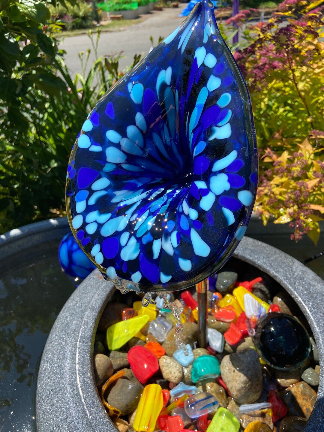Outdoor Water Fountain Spitter Glass Yard Art Glass Flower - Etsy