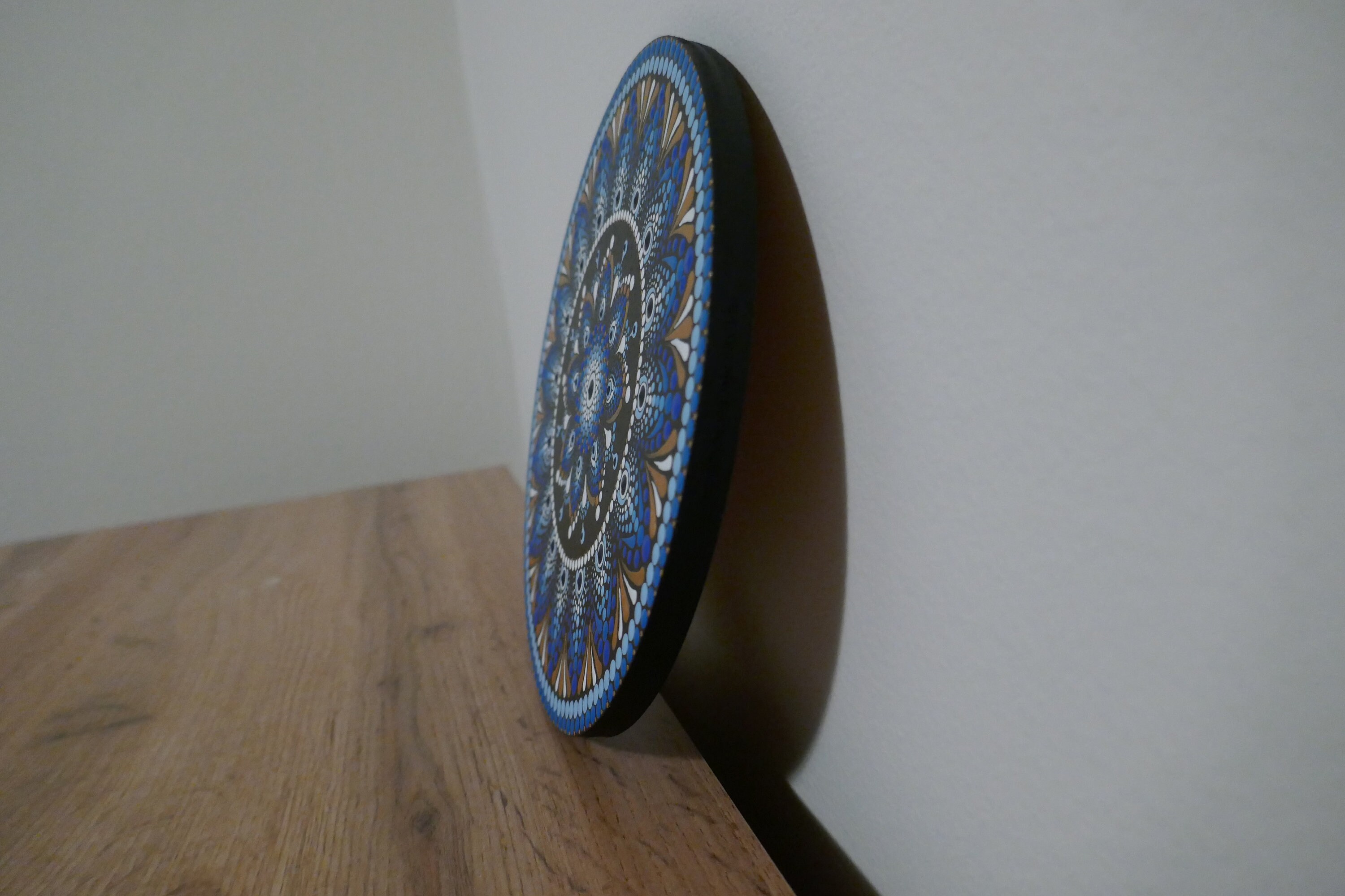 Blue Mandala Painting, Round on Wooden Circle, Natural Eye Catching ...