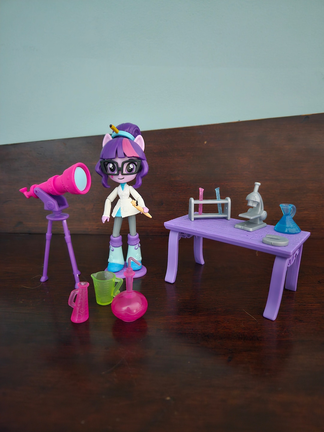 My Little Pony Equestria Girls Twilight Sparkle Science Star Class Set ...