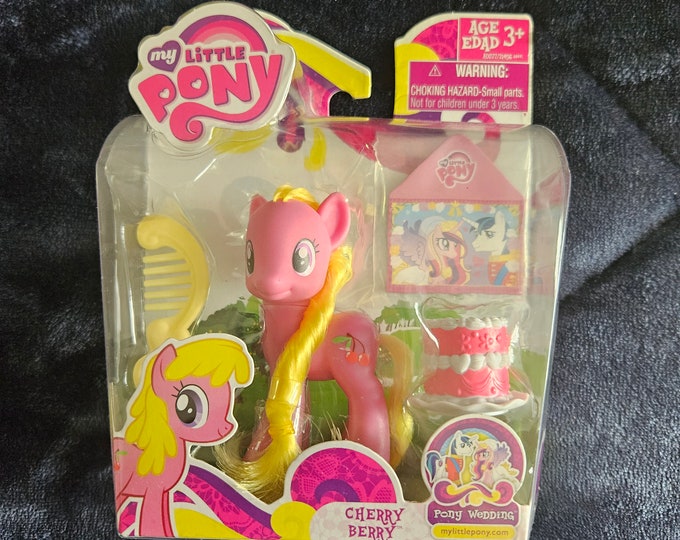My Little Pony G4 Cherry Berry Pony Wedding in Box - Etsy