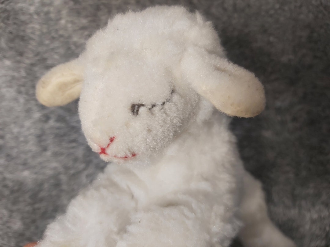 Vintage Steiff Sleeping Lamb. Vintage Sheep Steiff. Lying Lamb Sleeping ...