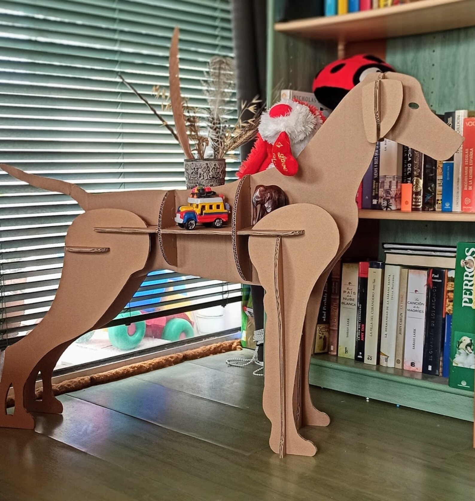 Blueprints for Cardboard Dog Shelf Organiser Bracco Cardboard Furniture ...