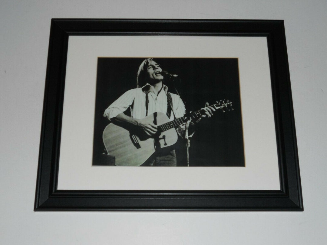 Framed Jackson Browne 1978 B/W on Stage With Guitar Print 14x17 - Etsy