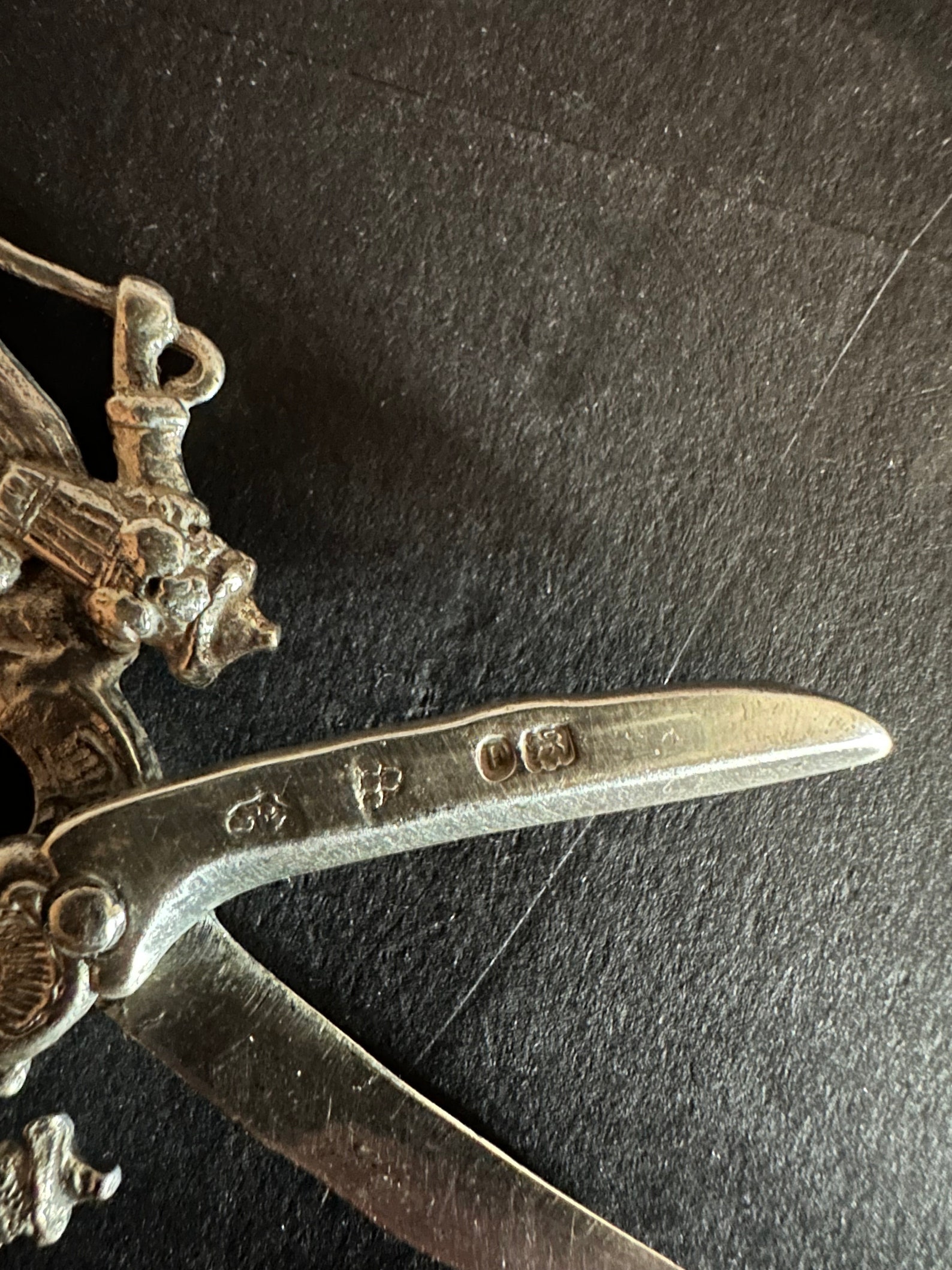 ANTIQUE Sterling SILVER Victorian "dutch" Helmark SCISSORS 1897 36g (1 ...