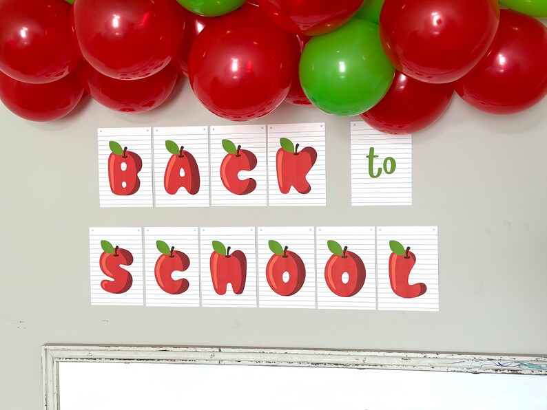 Back to School Apple Banner Printable - Apple Themed Bulletin Board ...