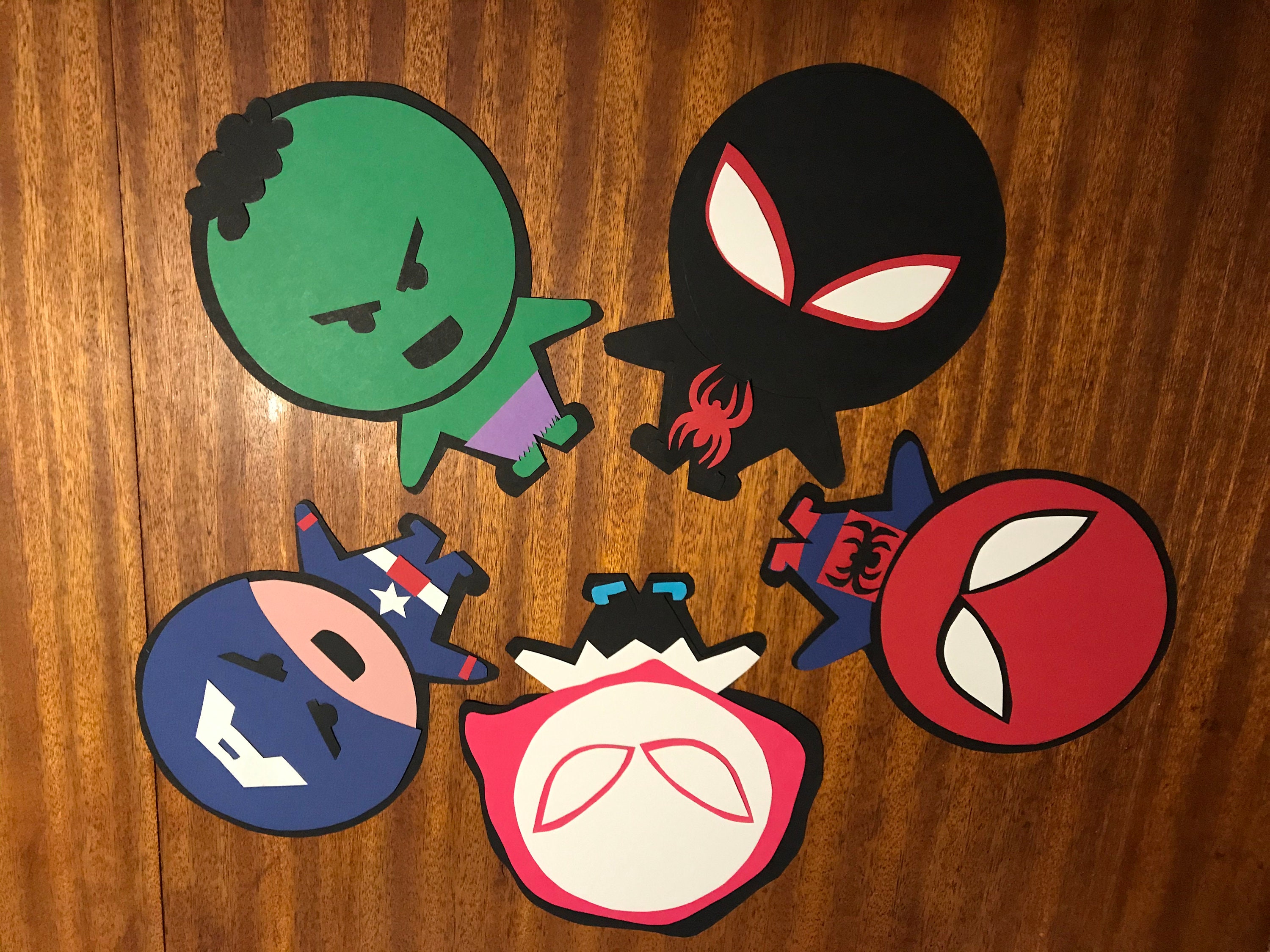 Gwen Stacy paper superhero build kit | Etsy