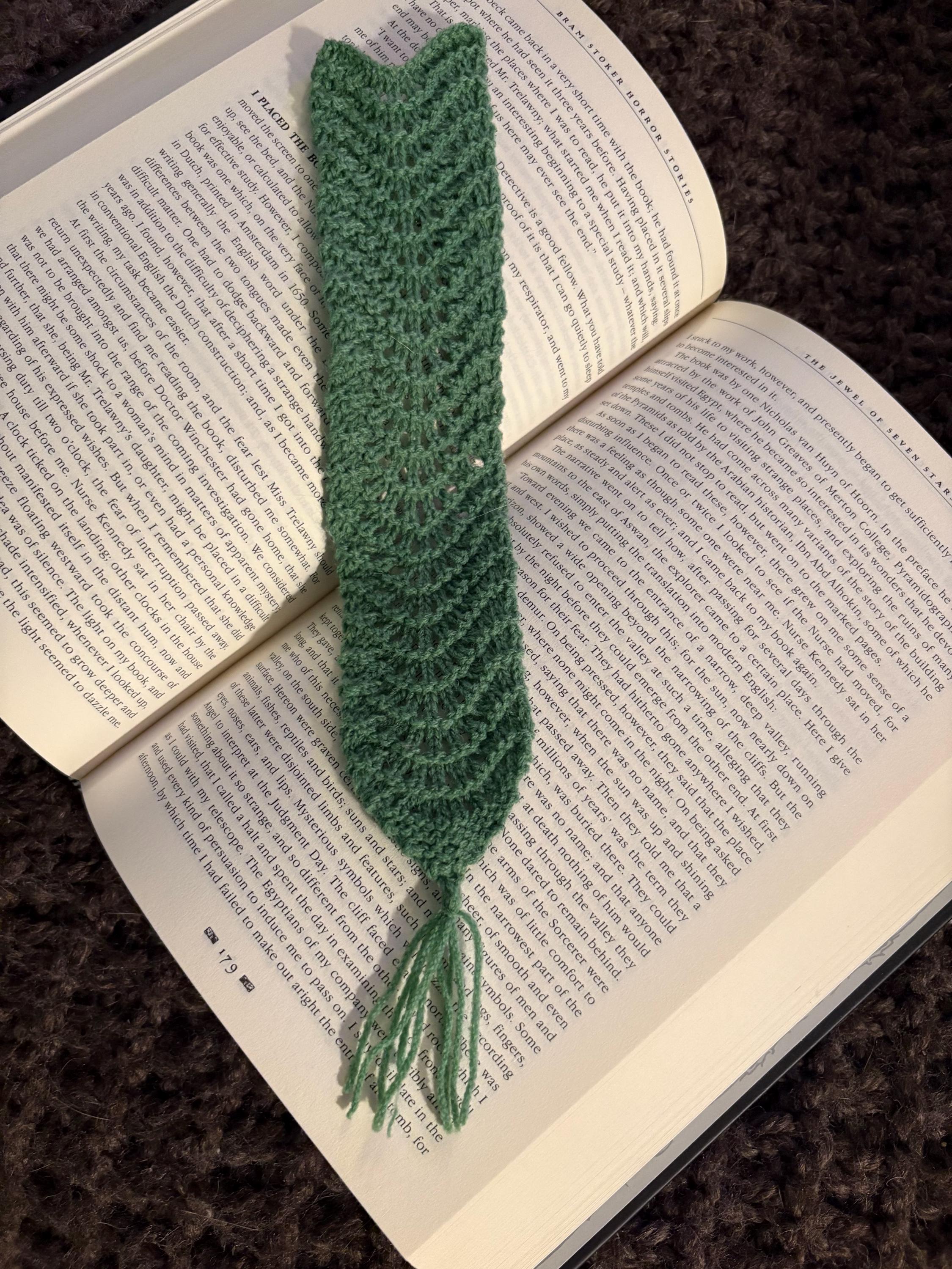 Hand Knit Feather Bookmark - Etsy