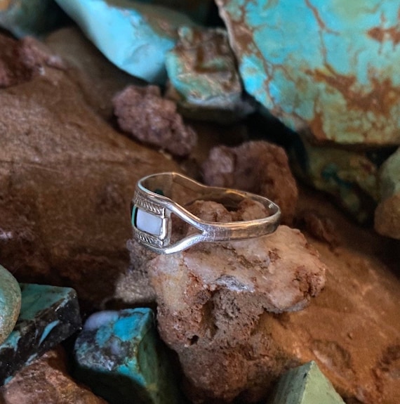 Inlay Multi Stone Ring - Gem