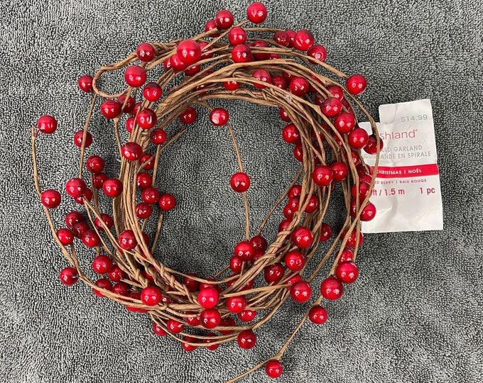Red Berry Garland, Coil Garland, 5' Garland, Christmas Garland ...