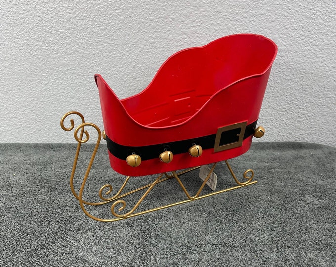 Santas Sleigh, Container, Sled Arrangement Container, Floral ...
