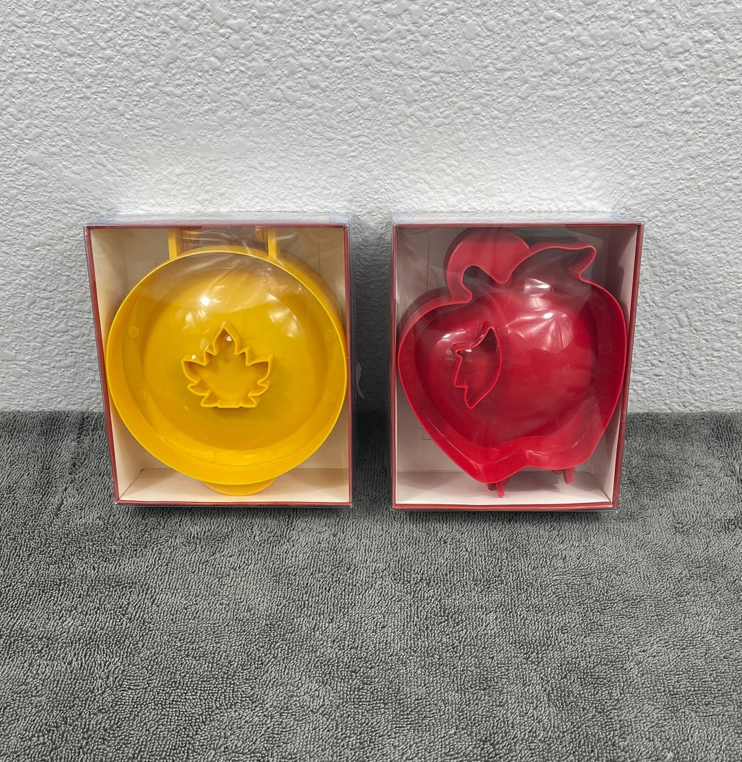 Pie Mold, Mini, Set of 2, Apple Mold, Maple Leaf Round Mold ...