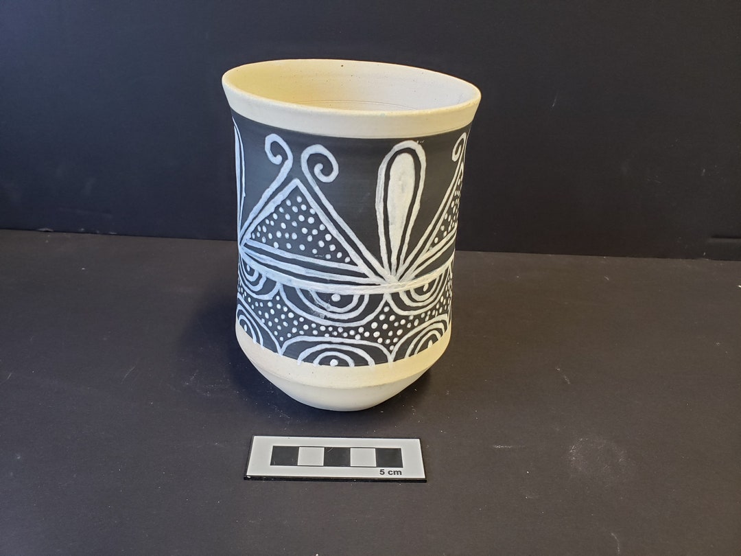 Nuzi Ware Triangle and Loop Cup - Etsy