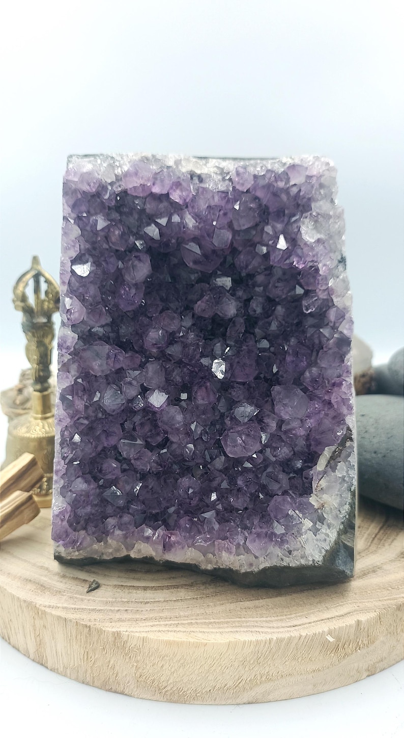 Magnificent Amethyst on a Base (N6, Druse, Geode, Harmony, Spirituality ...
