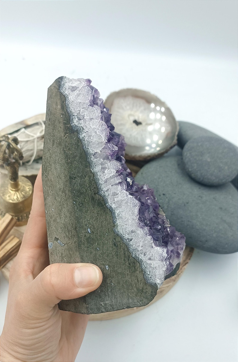 Magnificent Amethyst on a Base (N6, Druse, Geode, Harmony, Spirituality ...