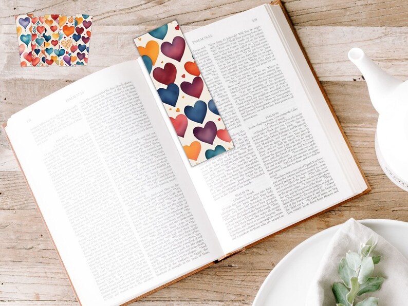 PRINTABLE Bookmarks With Watercolor Hearts Digital - Etsy