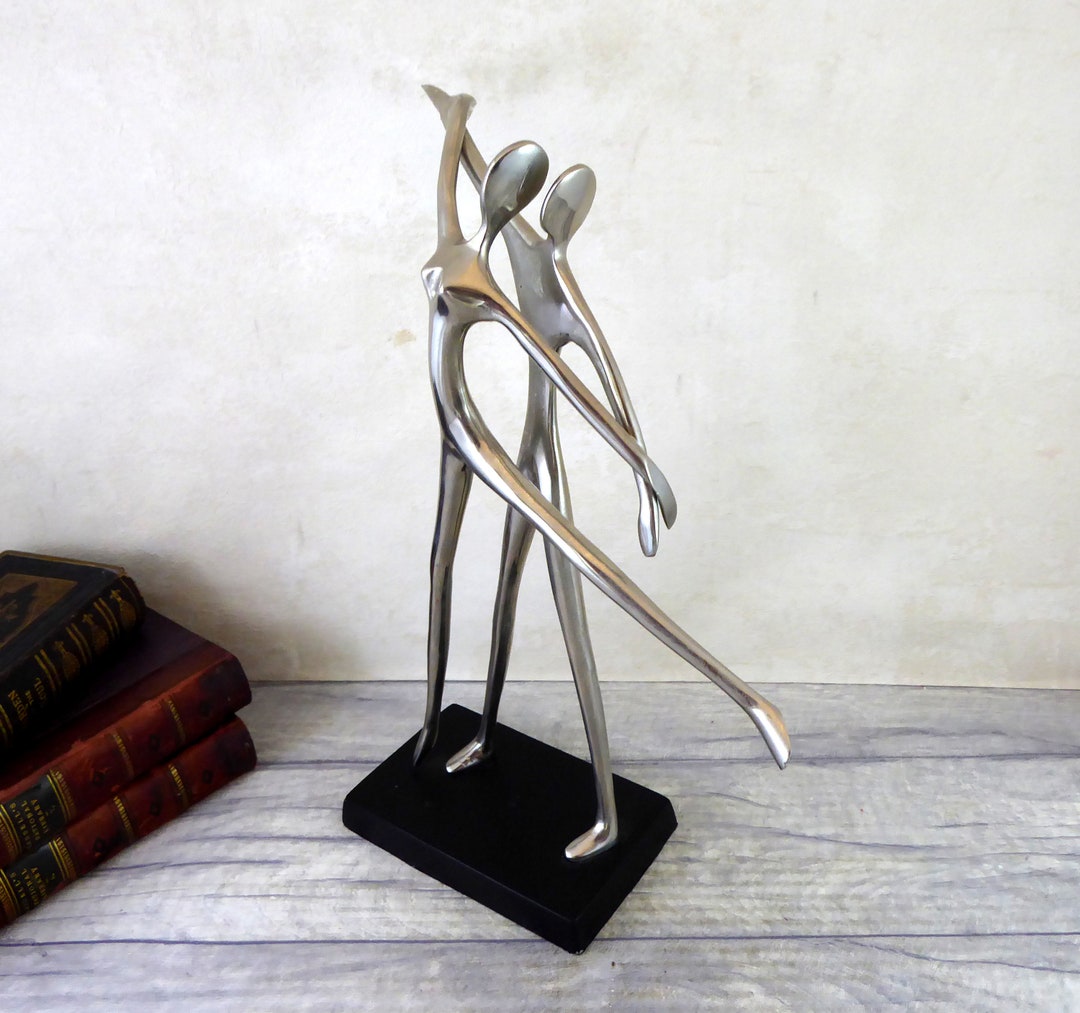 Vintage Pair of Ballet Dancers Figures / Male and Female Dancers ...