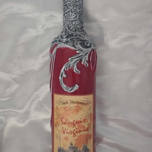 The Sanguis Virginis From RE8 Wine Bottle of Castle Dimitrescu Resident ...