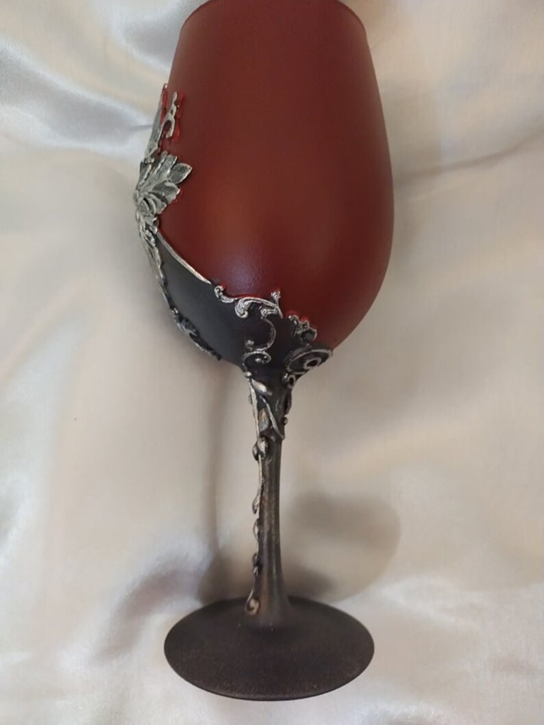 Resident Evil Village Wine Glass Lady's Dimitrescu Goblet - Etsy