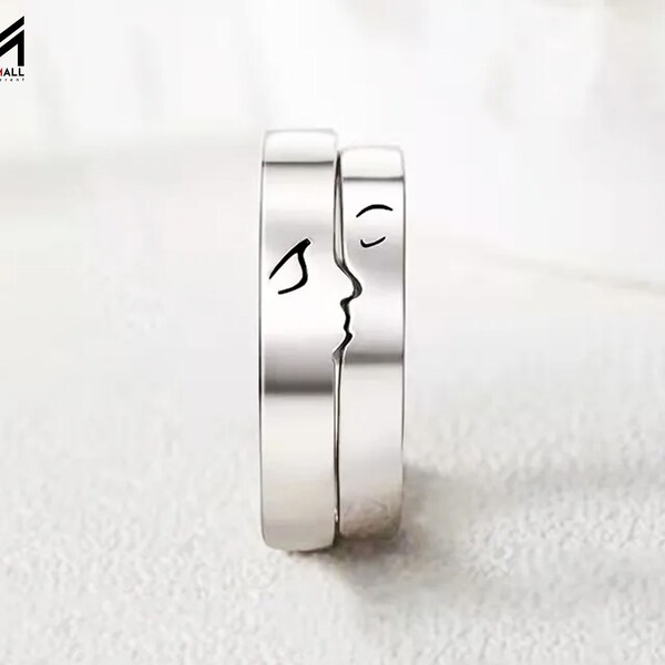 Kiss Ring - Etsy