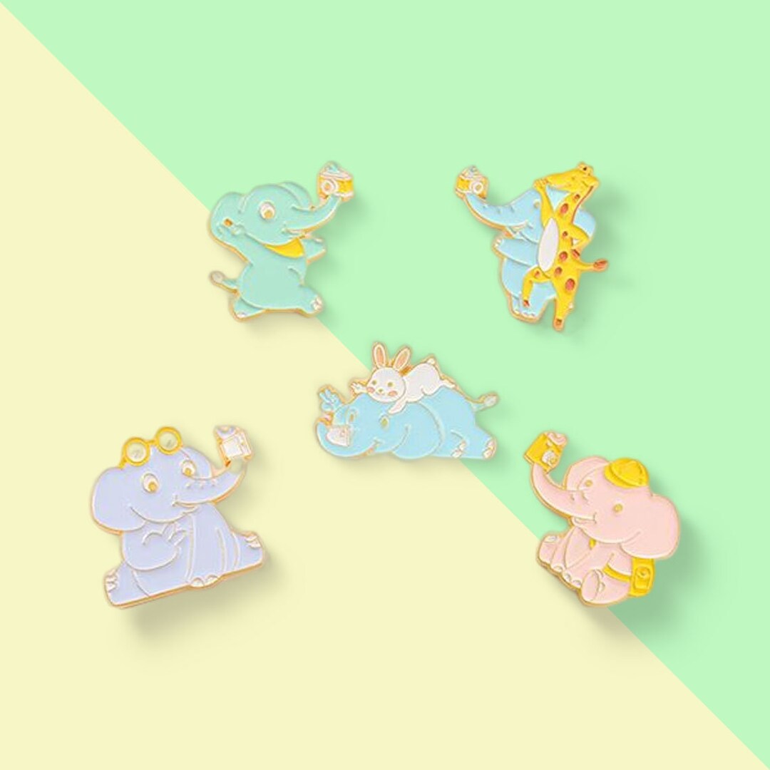 Elephant Tourist Pin Lapel Pin Cute Kawaii Birthday Gift for - Etsy