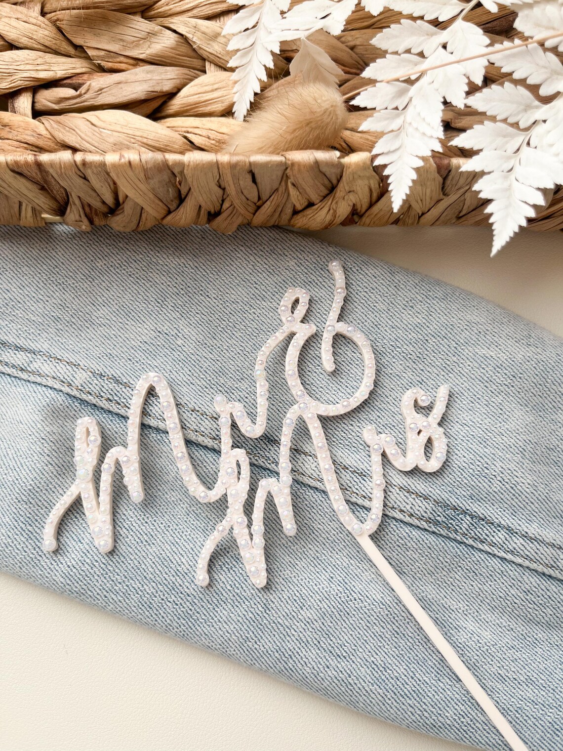Bride Cake Topper Me and Mrs Cake Topper Wedding Cake Topper Acrylic ...
