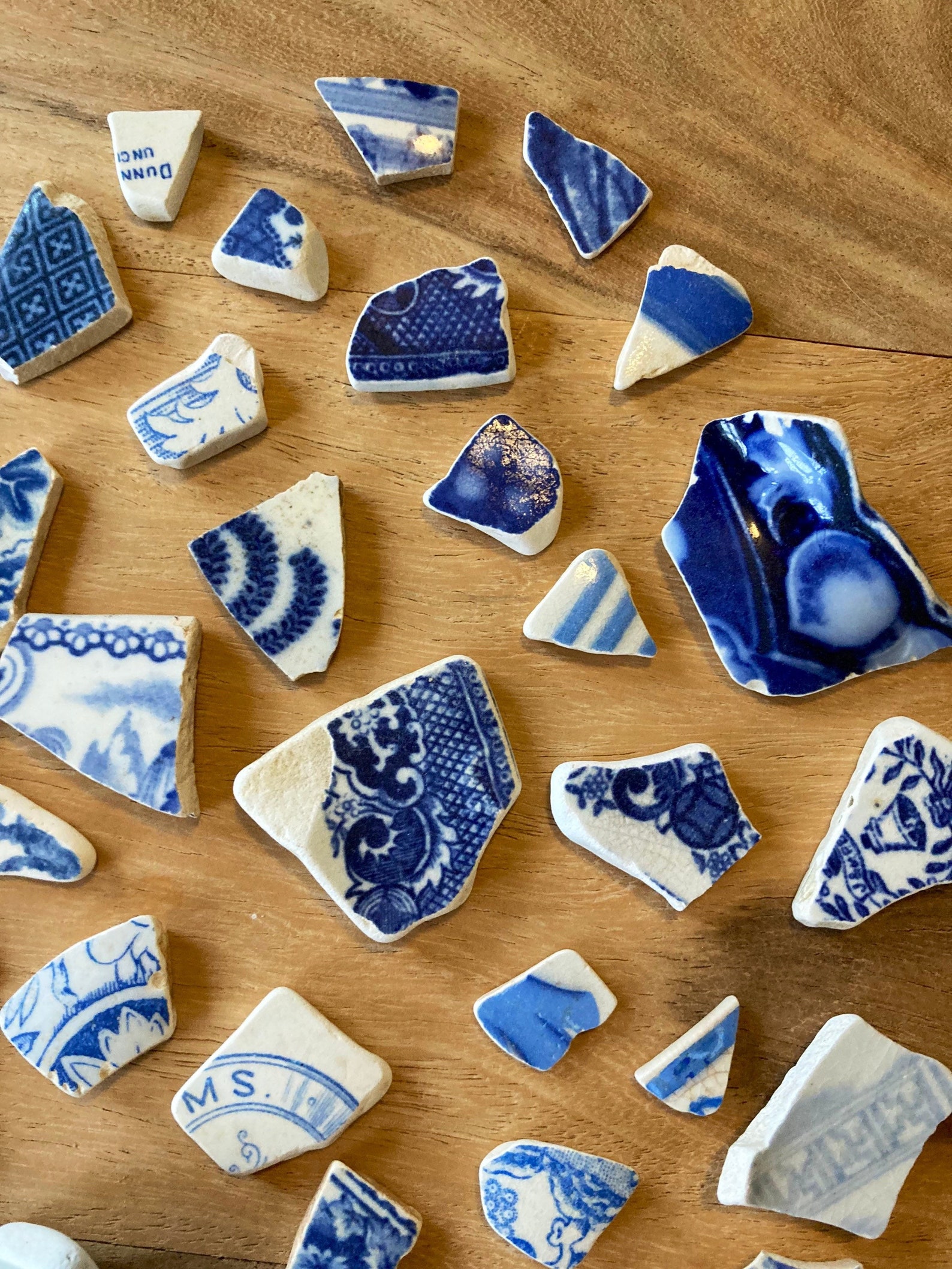 SCOTTISH SEA POTTERY Blue and White 58 Pieces Florals Stripes and ...