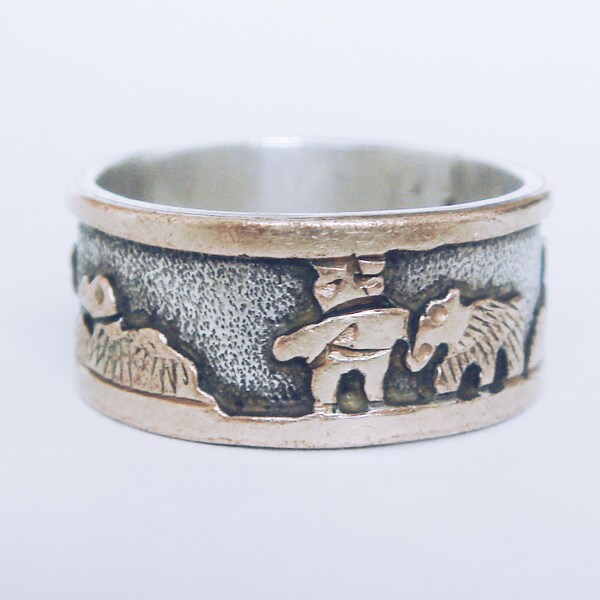 Storyteller Ring - Etsy