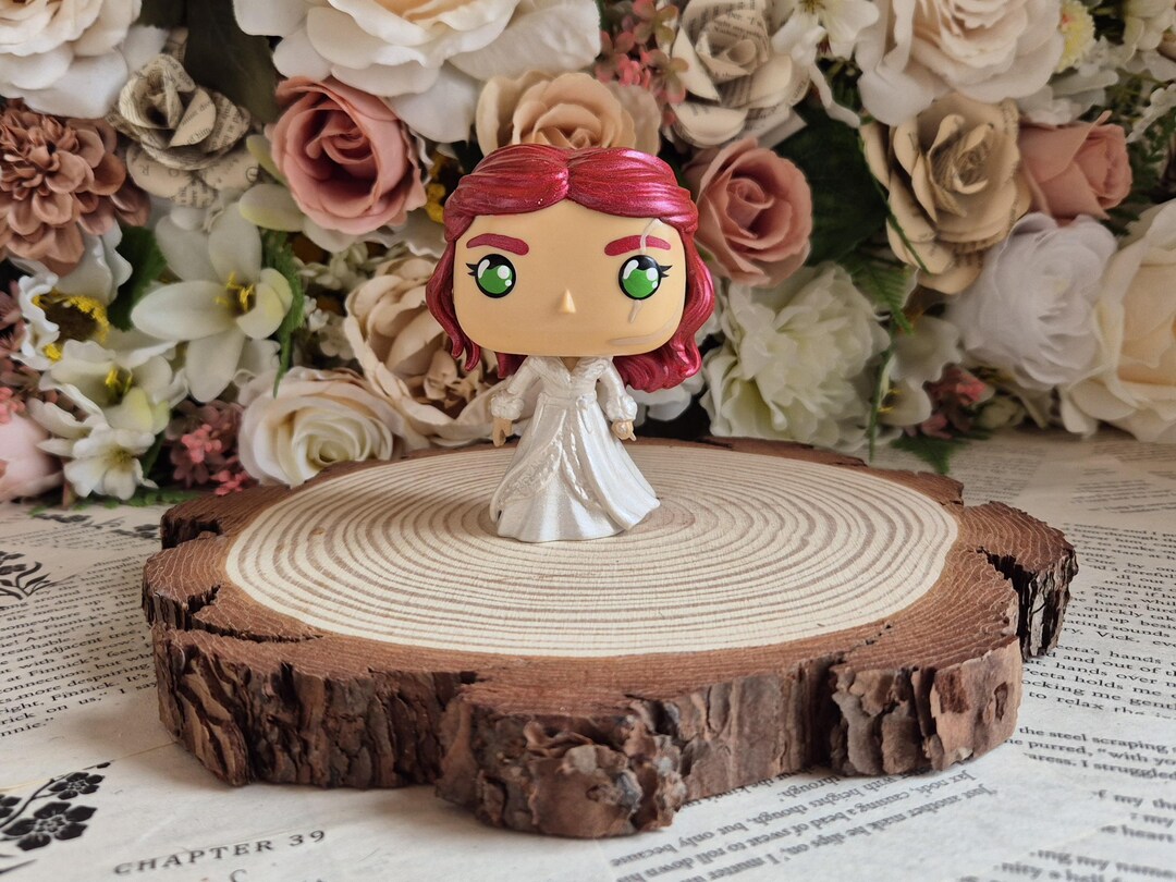 From Blood and Ash Inspired Poppy Balfour Penelaphe Da'neer - Custom ...