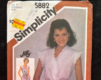 Simplicity Sewing Pattern 9765 Misses' Jumpers and Blouse With Collar ...