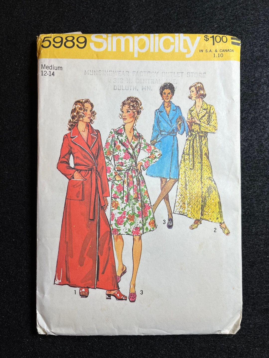 Simplicity Sewing Pattern 5989 Misses Robe in Two Lengths Size Medium ...