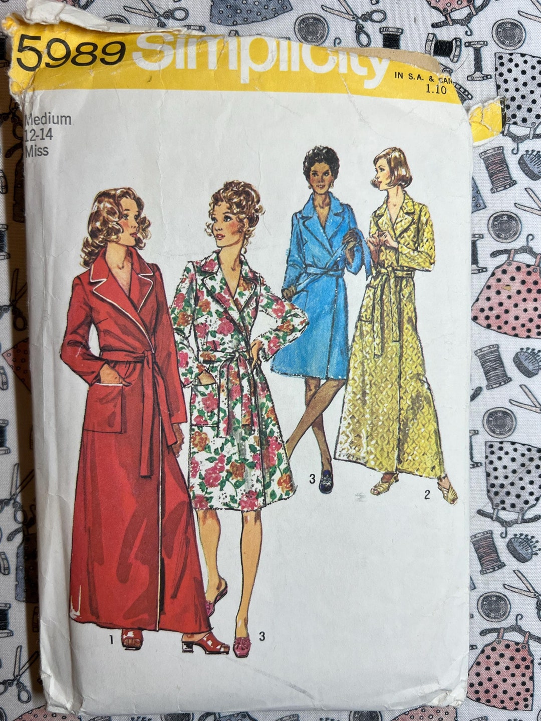 Simplicity Sewing Pattern 5989 Misses Robe in Two Lengths Size Medium ...