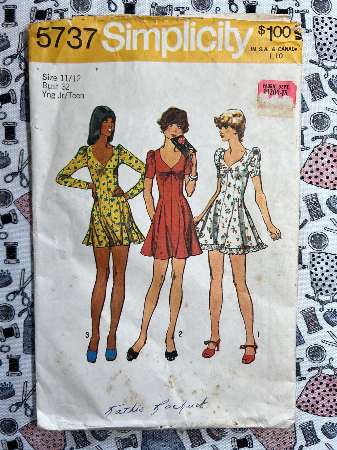 Simplicity Sewing Pattern 5737 Young Juniors'/teens' Dress in Two ...