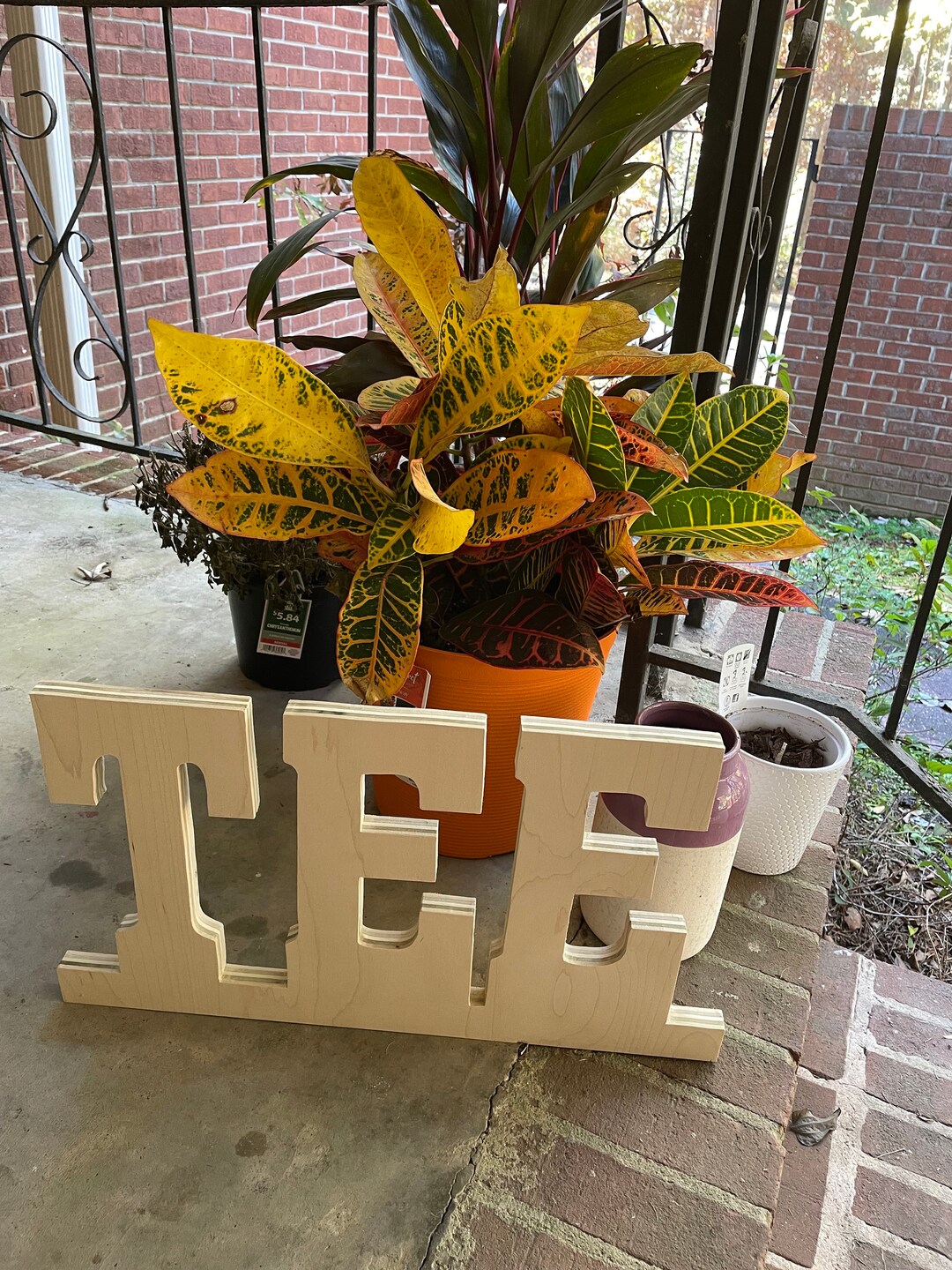 Connected Name Sign - Etsy