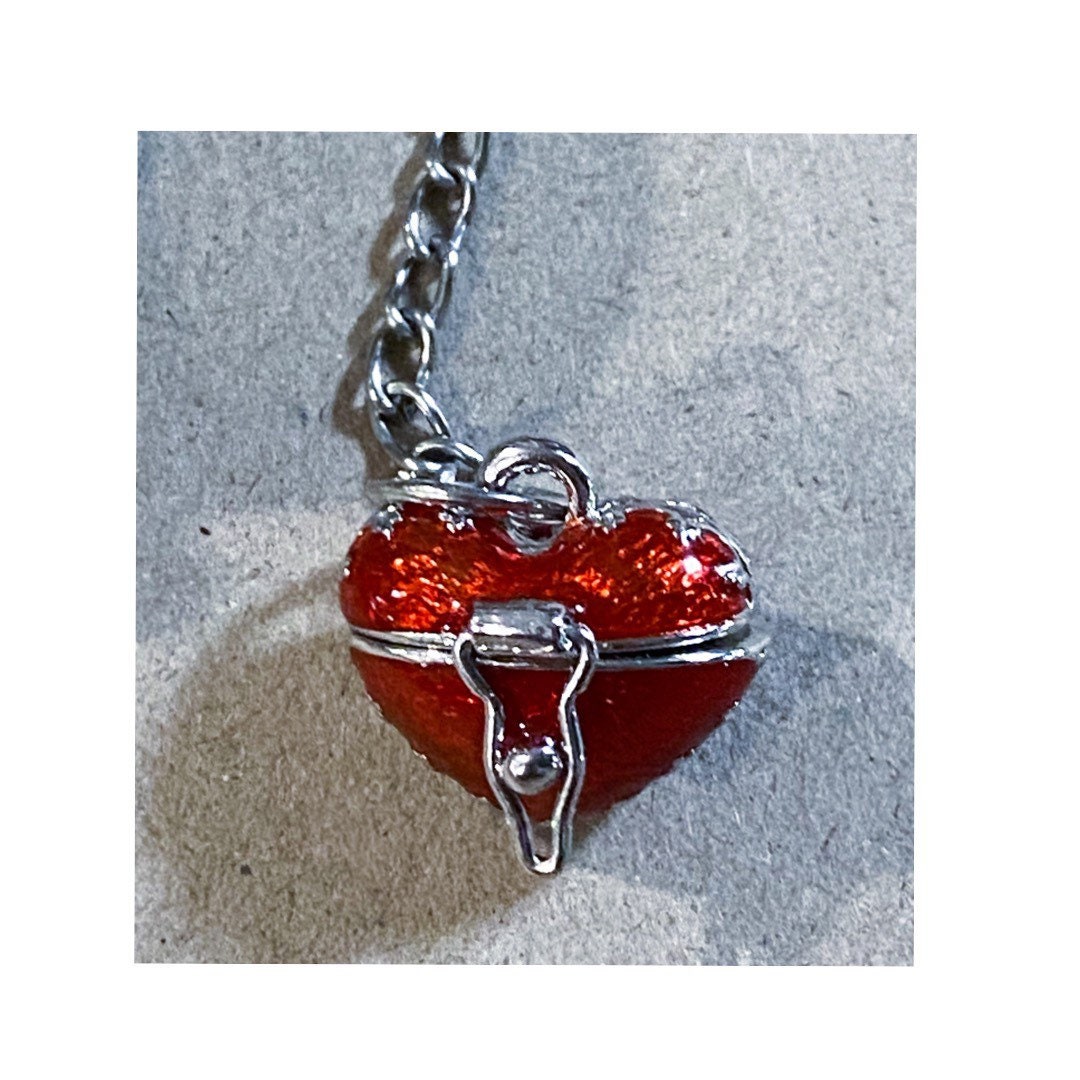 Red heart locket charm Tea Infuser with honey dipper. - Etsy Österreich