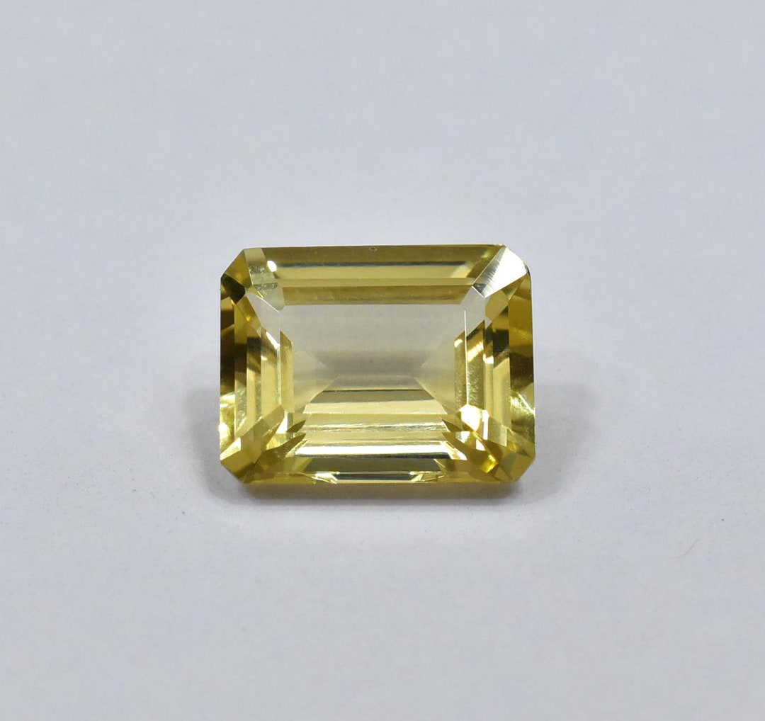 6.50ct 13X10 Natural Aquamarine, Emerald Cut Aquamarine, Yellow ...