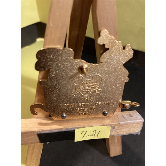 Disney: Goofy On Train Car 3 of 5 Limited Edition Of … - Gem