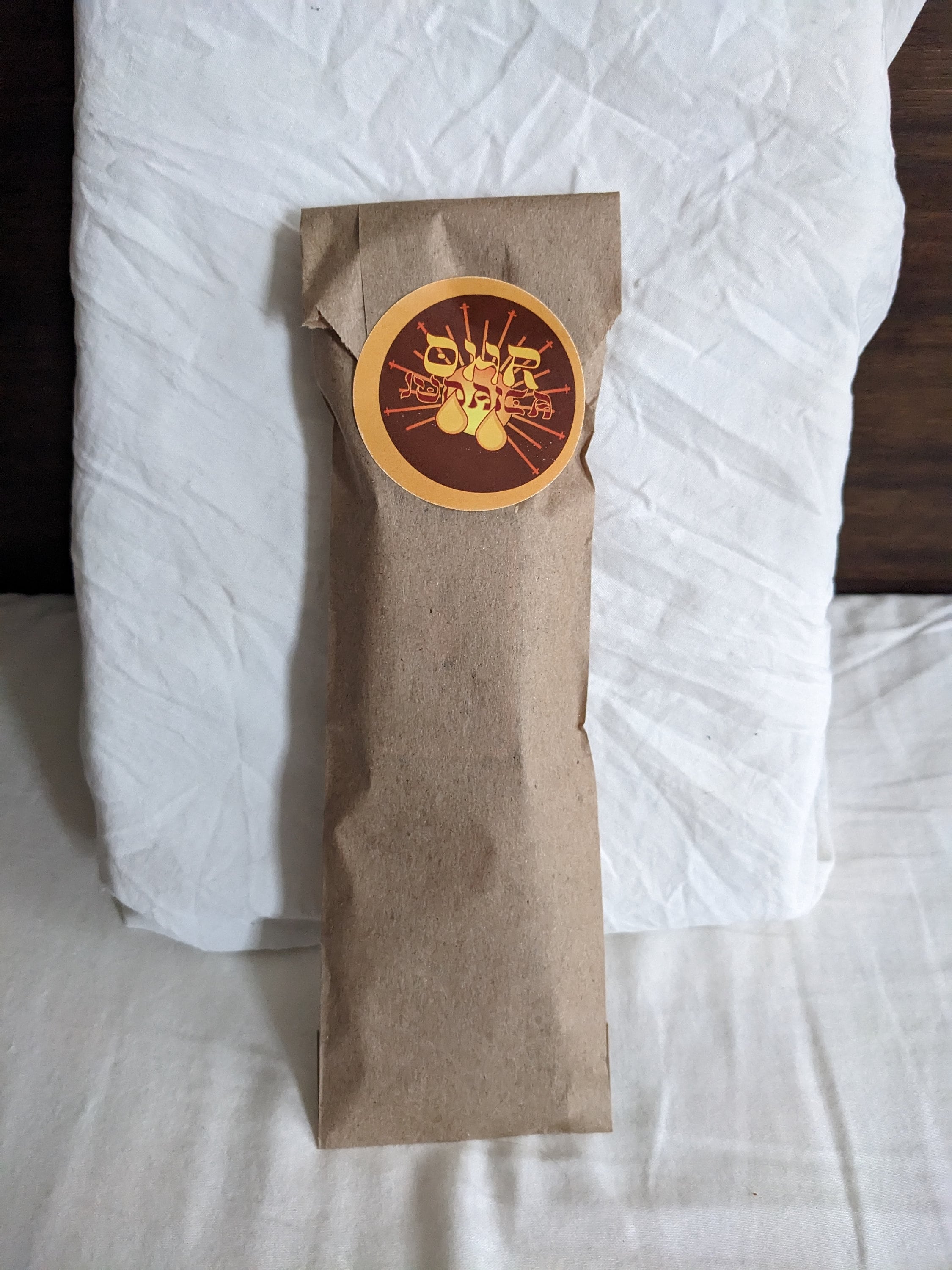 Bedikat Chametz Kit for Passover - Chameitz Search & Removal for Pesach ...