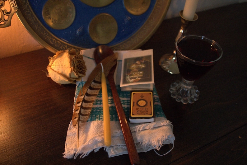 Bedikat Chametz Kit for Passover - Chameitz Search & Removal for Pesach ...